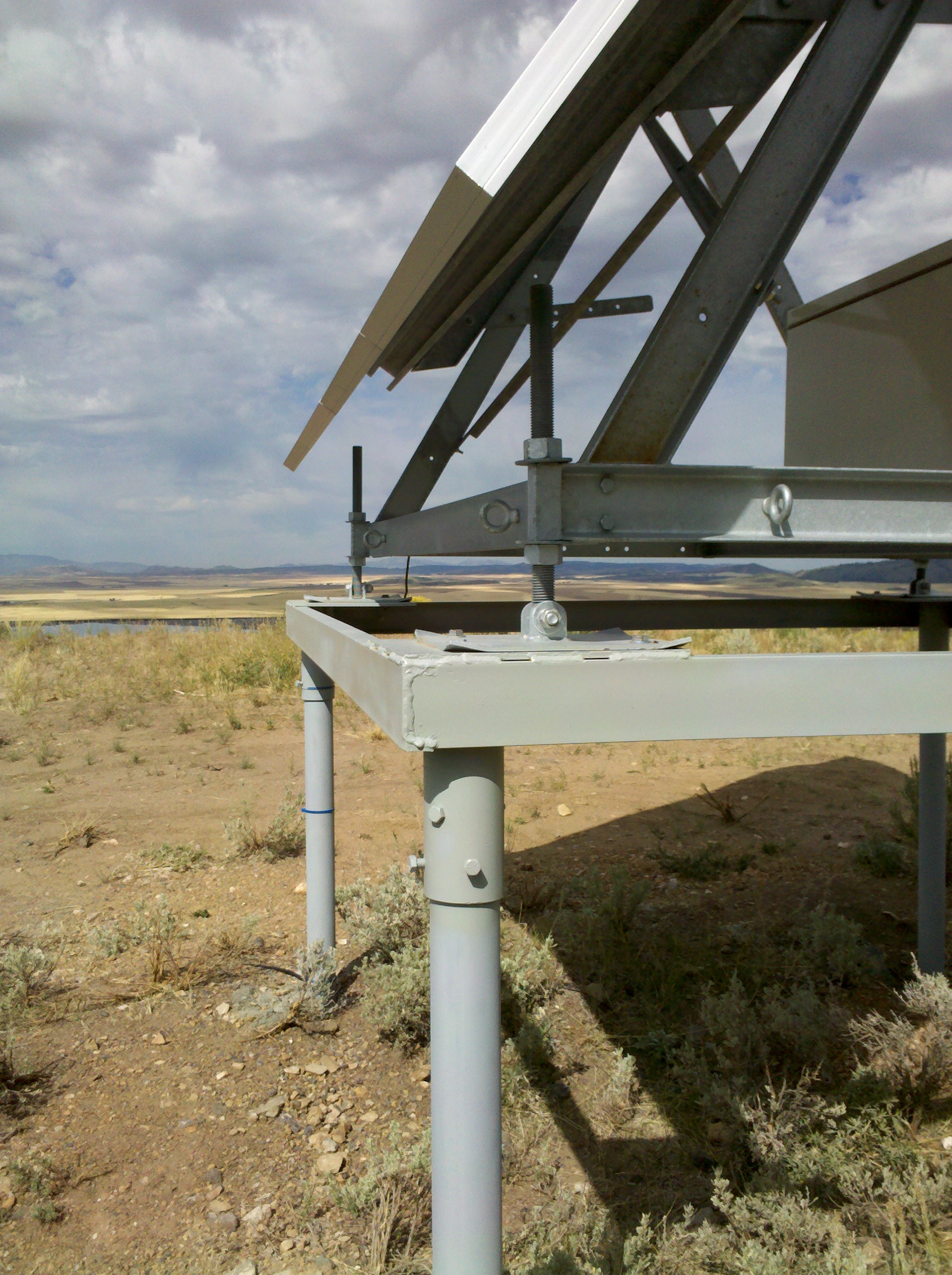 Power Station - Complete Ground-Mounted System | SunWize Power & Battery