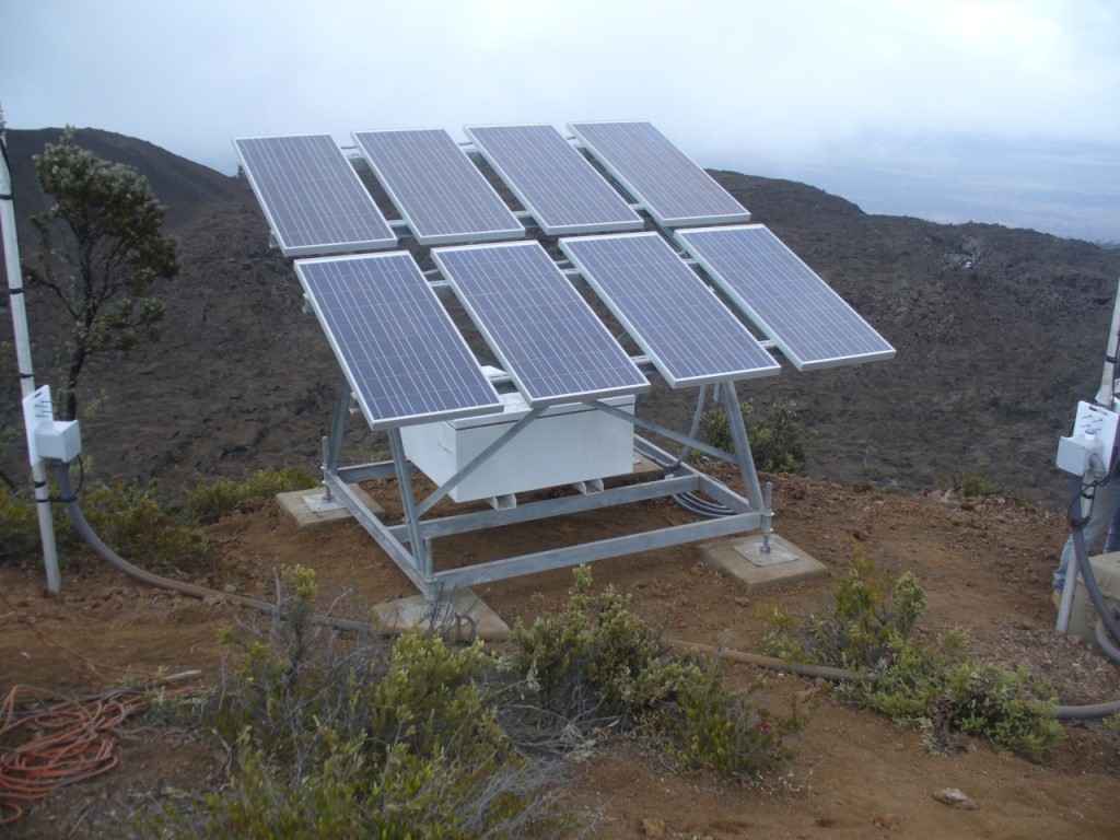 Power Station - Complete Ground-Mounted System | SunWize Power & Battery